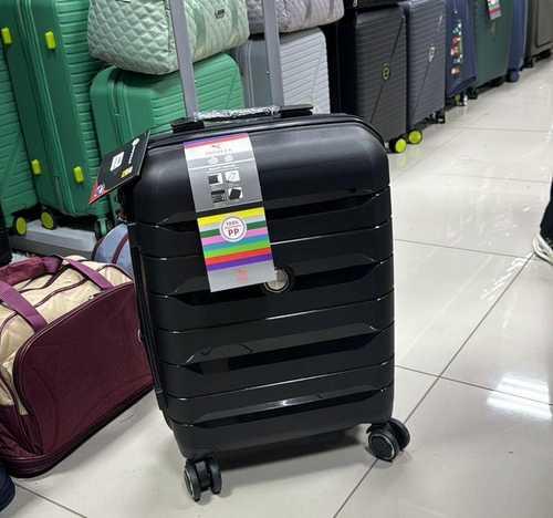 Чемодан маленький