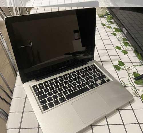 Apple macbook pro 13 2010