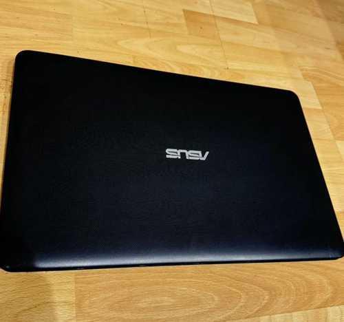 Ноутбук Asus X751L SonicMaster 17"