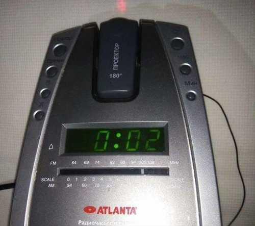 Радиочасы с проектором Атланта