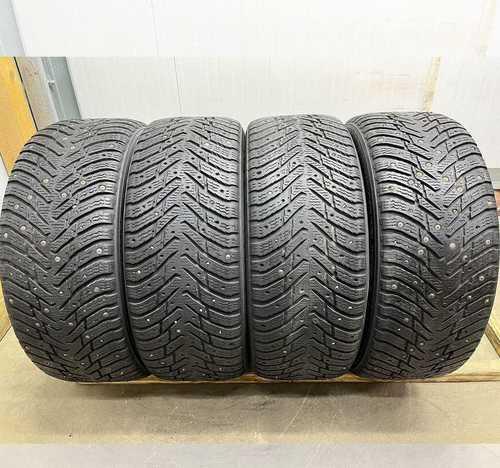 Nokian Tyres Hakkapeliitta 8 225/50 R18 99T