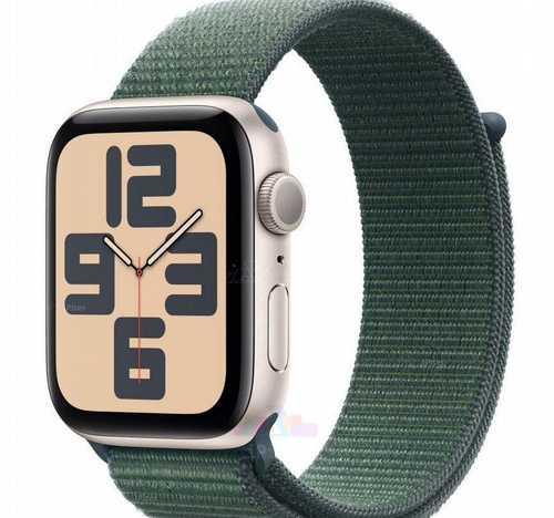 Apple Watch SE (2024) 44 мм Корпус из алюминия «Starlight» Спортивная петля «Lake Green»