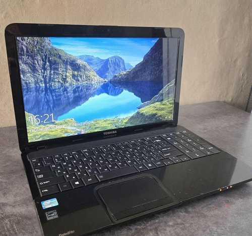 Ноутбук Toshiba i5/12Gb/HD7670