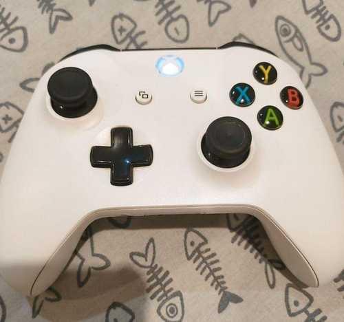 Геймпад xbox one s