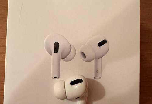 Правый наушник Air Pods Pro