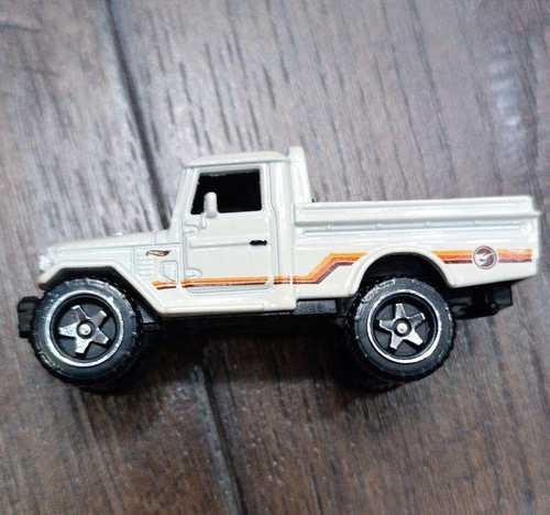 Hot wheels тх Toyota Land cruiser