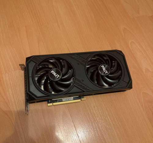 Palit RTX 4070 Super dual OC 12G