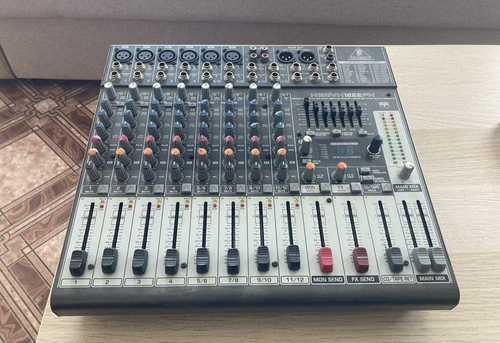 Behringer xenyx 1222FX микшерный пульт