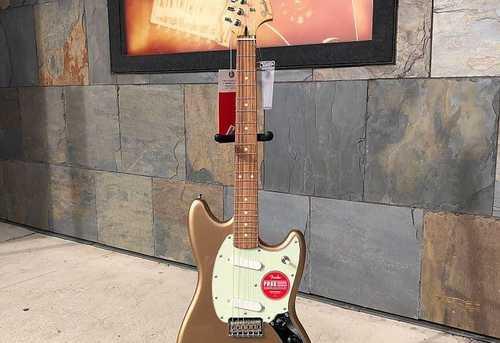 Электрогитара Fender Player Offset Mustang PF