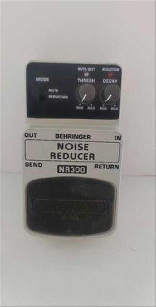 Гитарная педаль Behringer Noise Reducer NR300