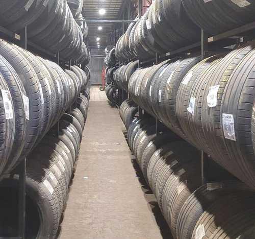 Yokohama BluEarth AE50 215/65 R17 96N