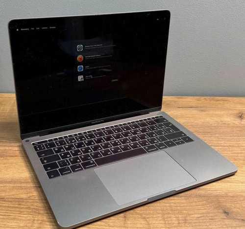 Apple MacBook Pro 13 2017 8gb/256gb