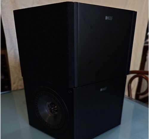 Полочная акустика KEF