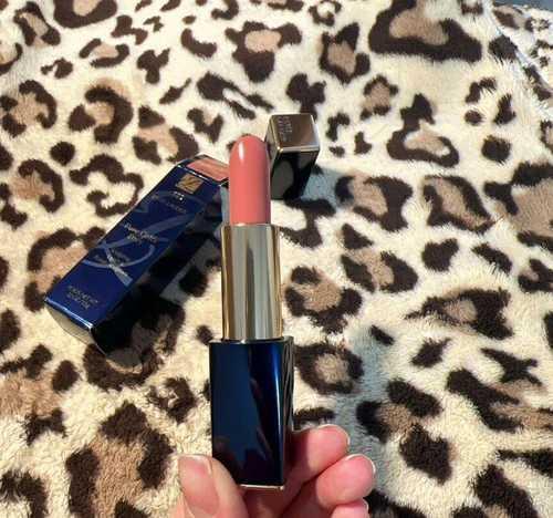 Estee lauder помада pure color envy 122