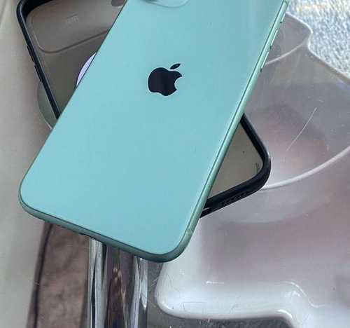 iPhone 11, 64 ГБ