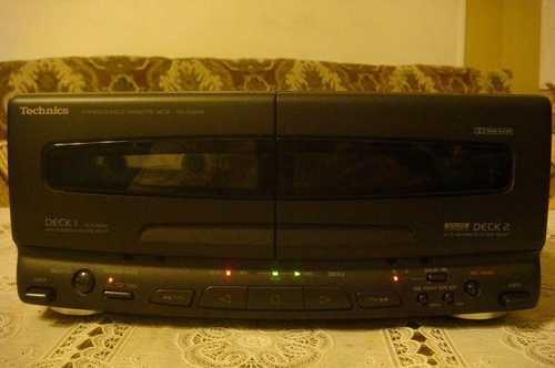 Дека Technics cassette deck RS-CH550