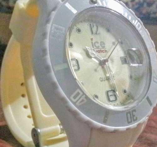 Часы женские ice watch