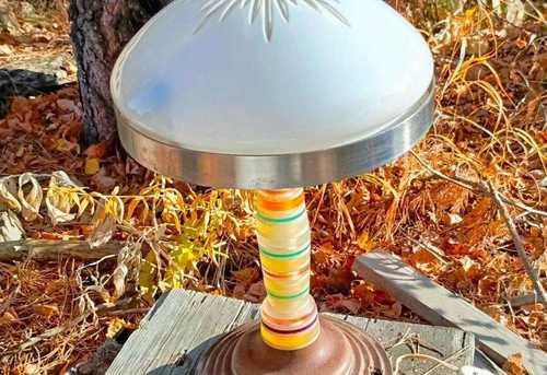 Настольная лампа СССР грибок