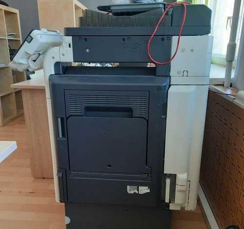 Цветной мфу Konica Minolta bizhub C220