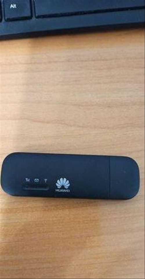 Wi-Fi роутер huawei E8372H-153, черный б/у