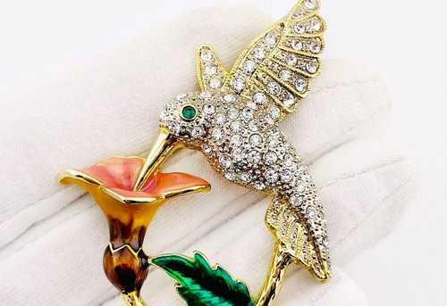 Брошь Англия винтаж птичка