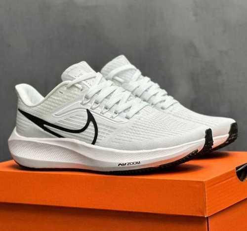 Кроссовки Nike Zoom 37-45 белые