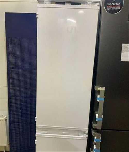 Новый встраиваемый холодильник