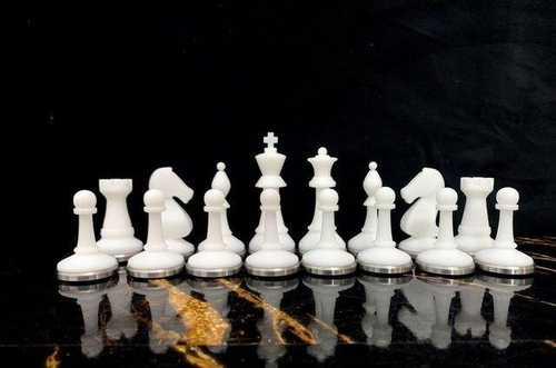 Шахматы ручной работы с отлитыми фигурами