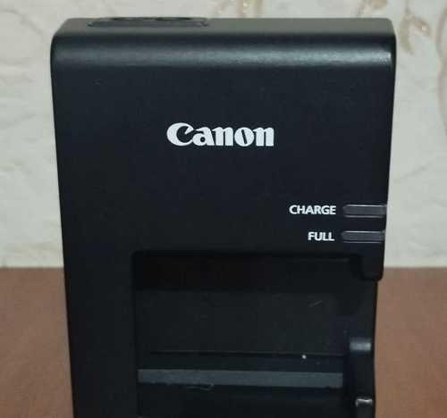 Зарядное устройство Canon LC-E10E (LP-E10)