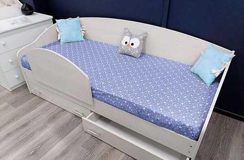 Кроватка белая детская из ламинированного дсп с бо