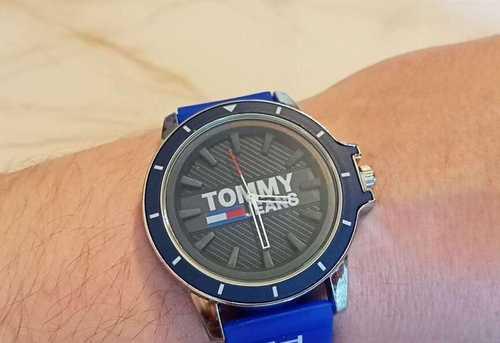 Tommy hilfiger часы
