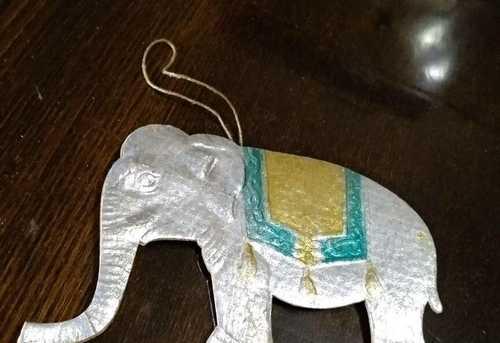 Ел. игрушка "Цирковой слон", картонаж
