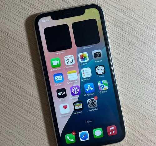 iPhone 11, 64 ГБ