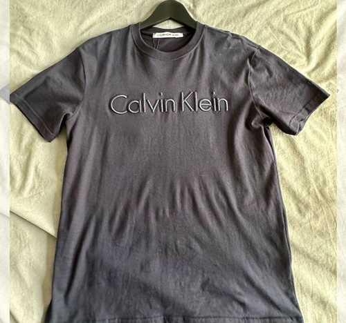 Футболка Calvin klein