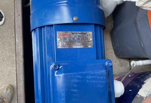 Двигатели асинхронные аир -80а4у2, 100l6у2,112м4у2