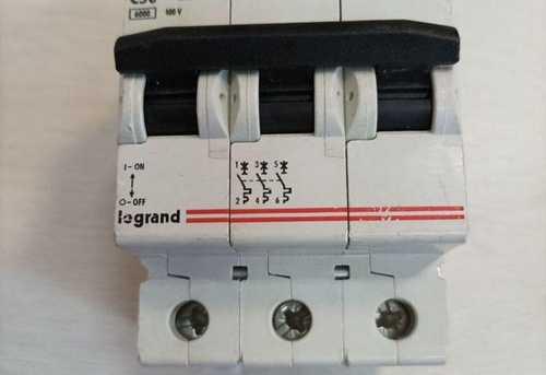 Автоматический выключатель legrand