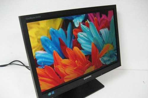 Монитор 19" Samsung s19a450bw царапина на матрице