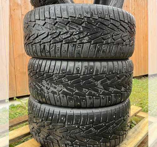 Nokian Tyres Hakkapeliitta 7 235/55 R17