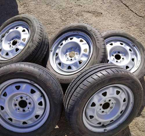 Viatti Strada Asimmetrico 185/60 R14
