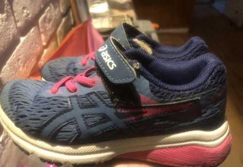 Кросовки для девочки asics