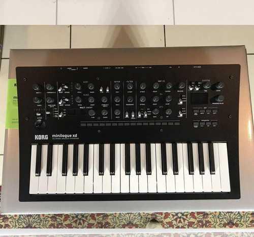 Синтезатор Korg Minilogue XD