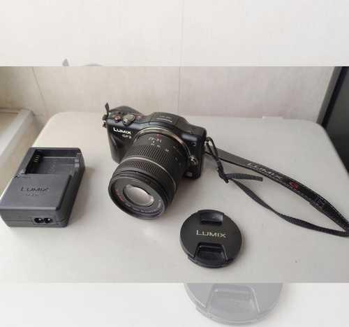 Panasonic DMC-GF3 kit как новый (пробег 551 к)