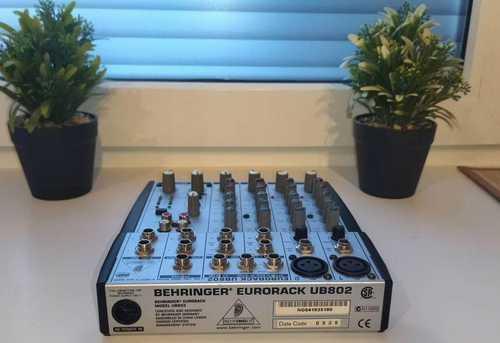 Behringer UB802 Eurorack портативный микшерный пул