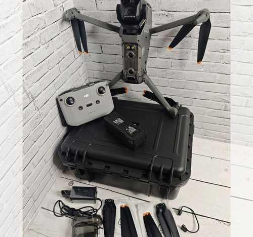 Квадрокоптер dji мавик 3 pro