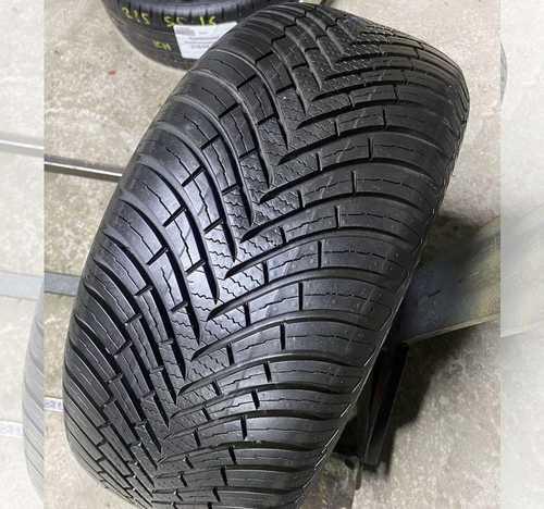 Vredestein QuaTrac 215/45 R16