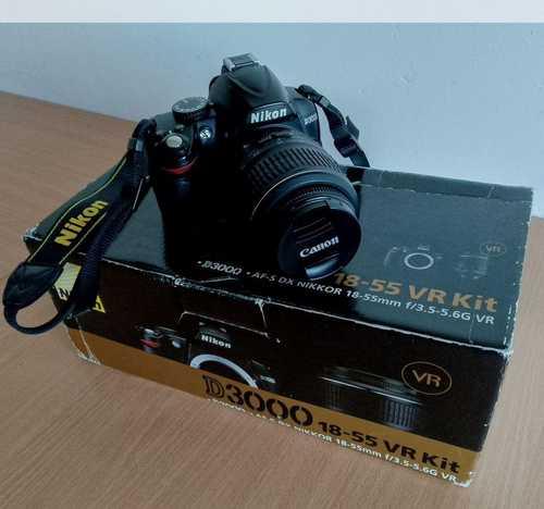 Nikon D3000 комплект