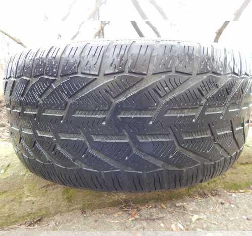 Tigar Winter 245/40 R18 97V