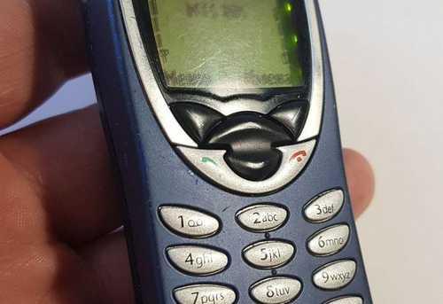 Nokia 8210