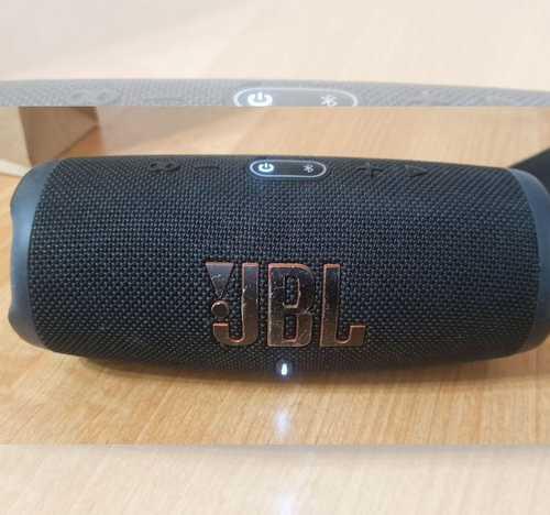 Колонка JBL charge 5