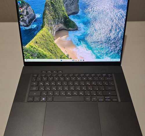 Asus ROG Zephyrus G16 2024 4070 GU605MI-QR077
